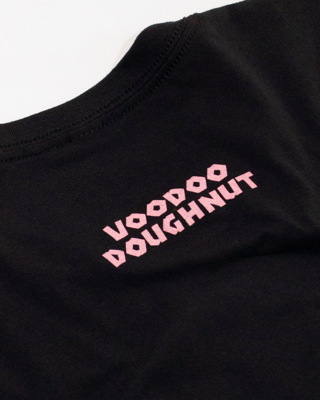 Skull Tee Black – Voodoo Doughnut